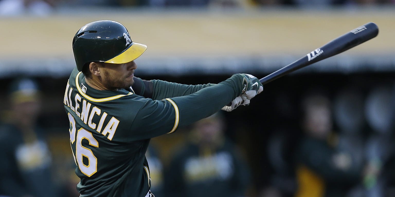 Danny Valencia stays in Athletics' lineup