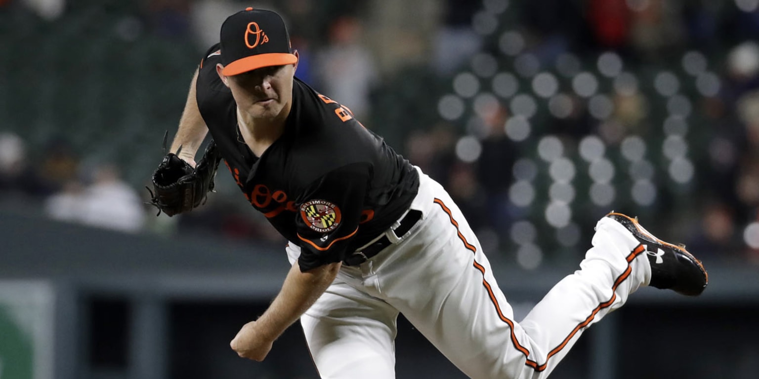 Britton ties AL record 54 consecutive saves