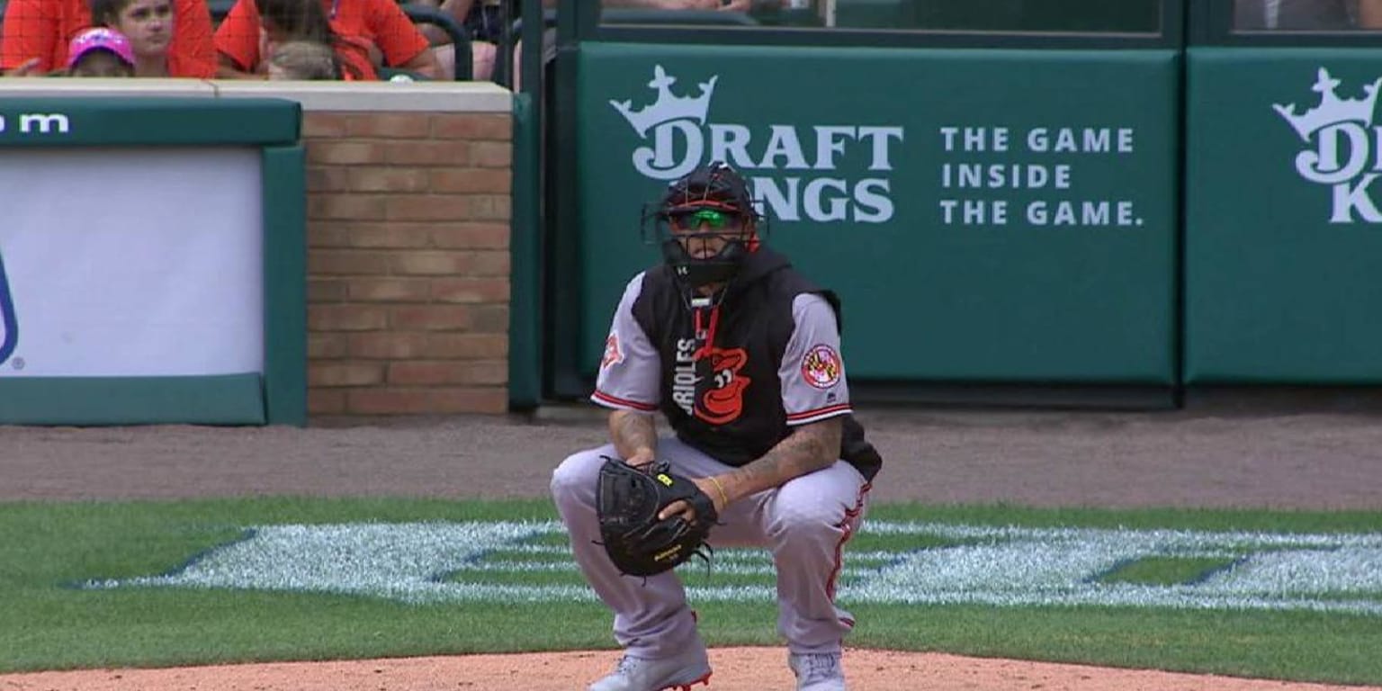 Manny Machado displayed his emergency catcher skills on his day off ...