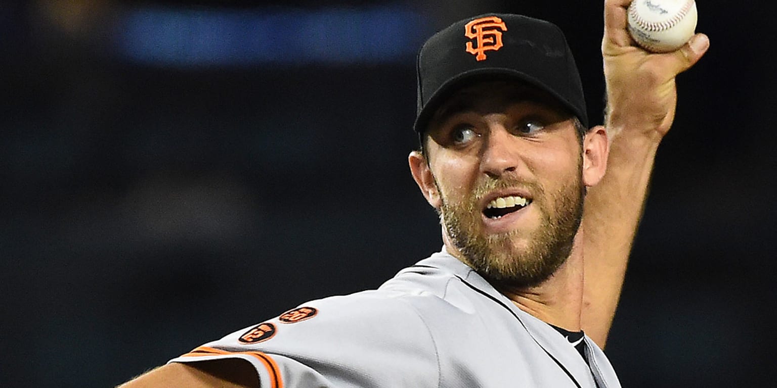 Bumgarner pitches 7 strong innings vs. Dodgers