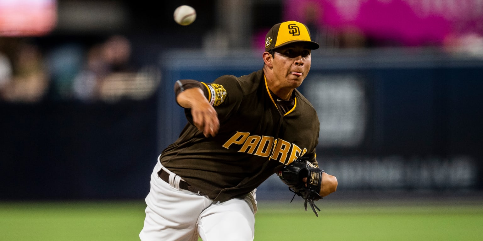 Promotions, moves helping Padres' bullpen