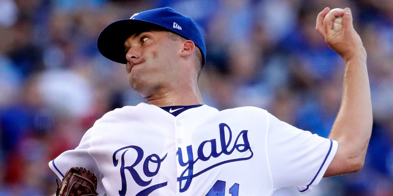 Danny Duffy takes tough loss against Rangers