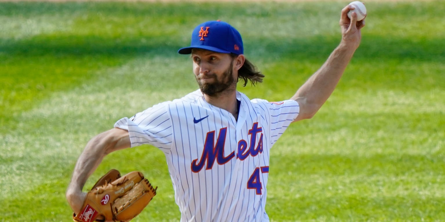 Chasen Shreve signs with Pirates