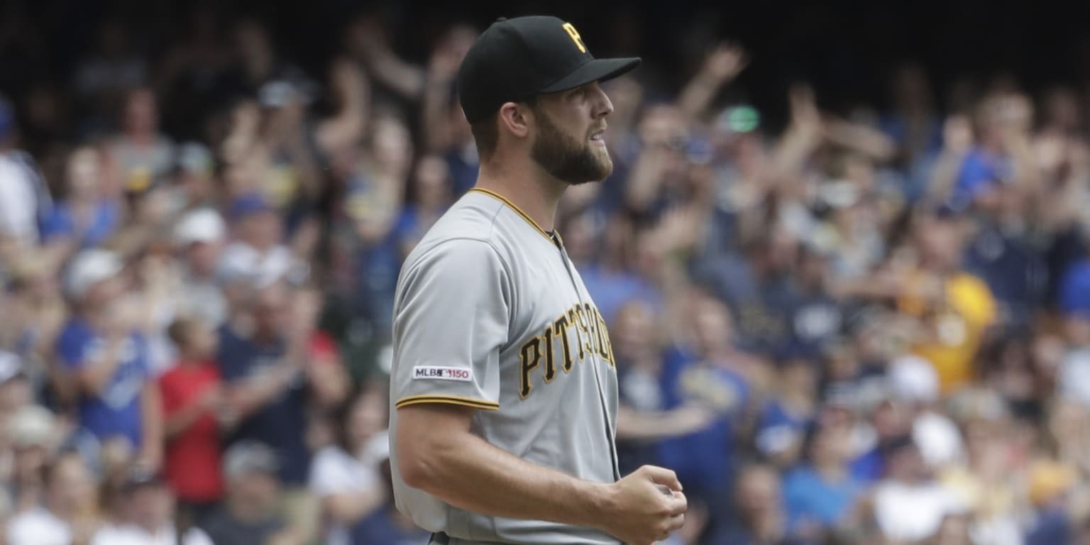 Jordan Lyles struggles against Brewers