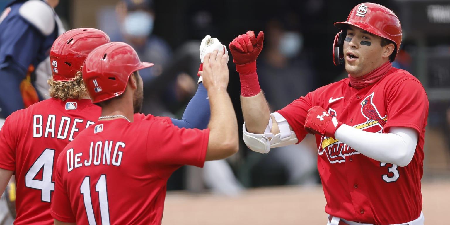 Dylan Carlson crushes first spring home run