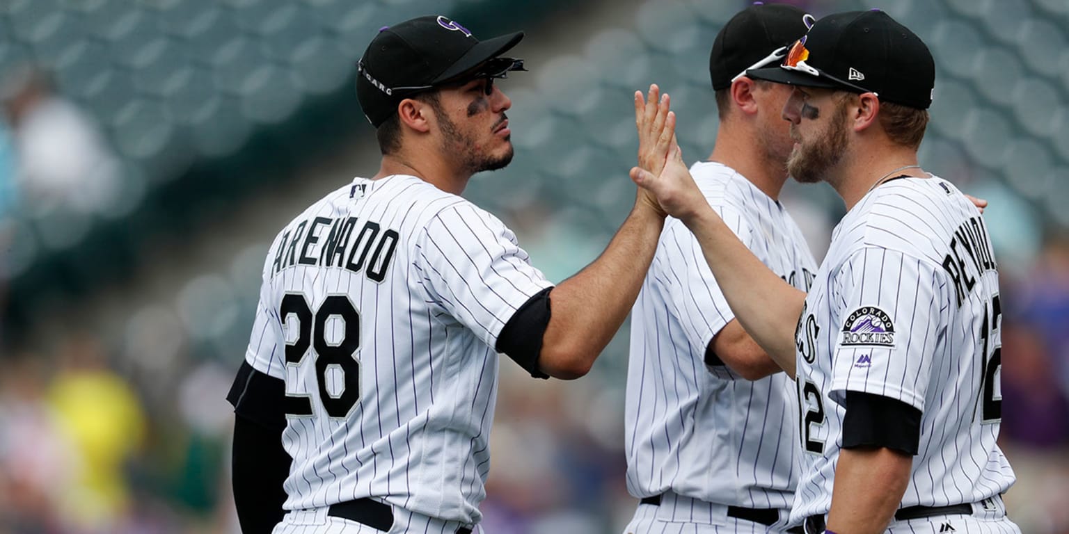 Rockies score 13 runs vs. Pirates in Denver