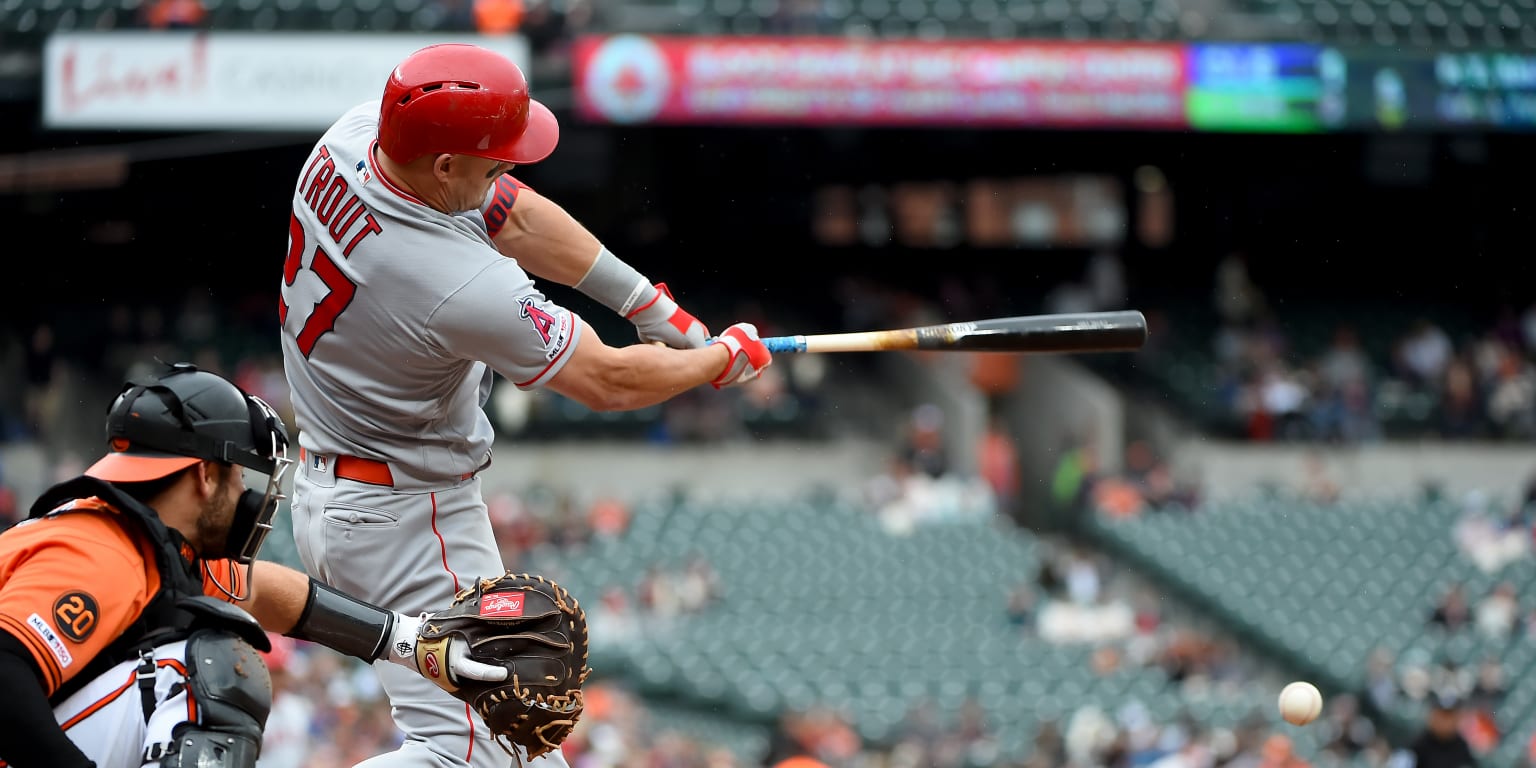 Mike Trout nearly hit his teammate with a foul | MLB.com
