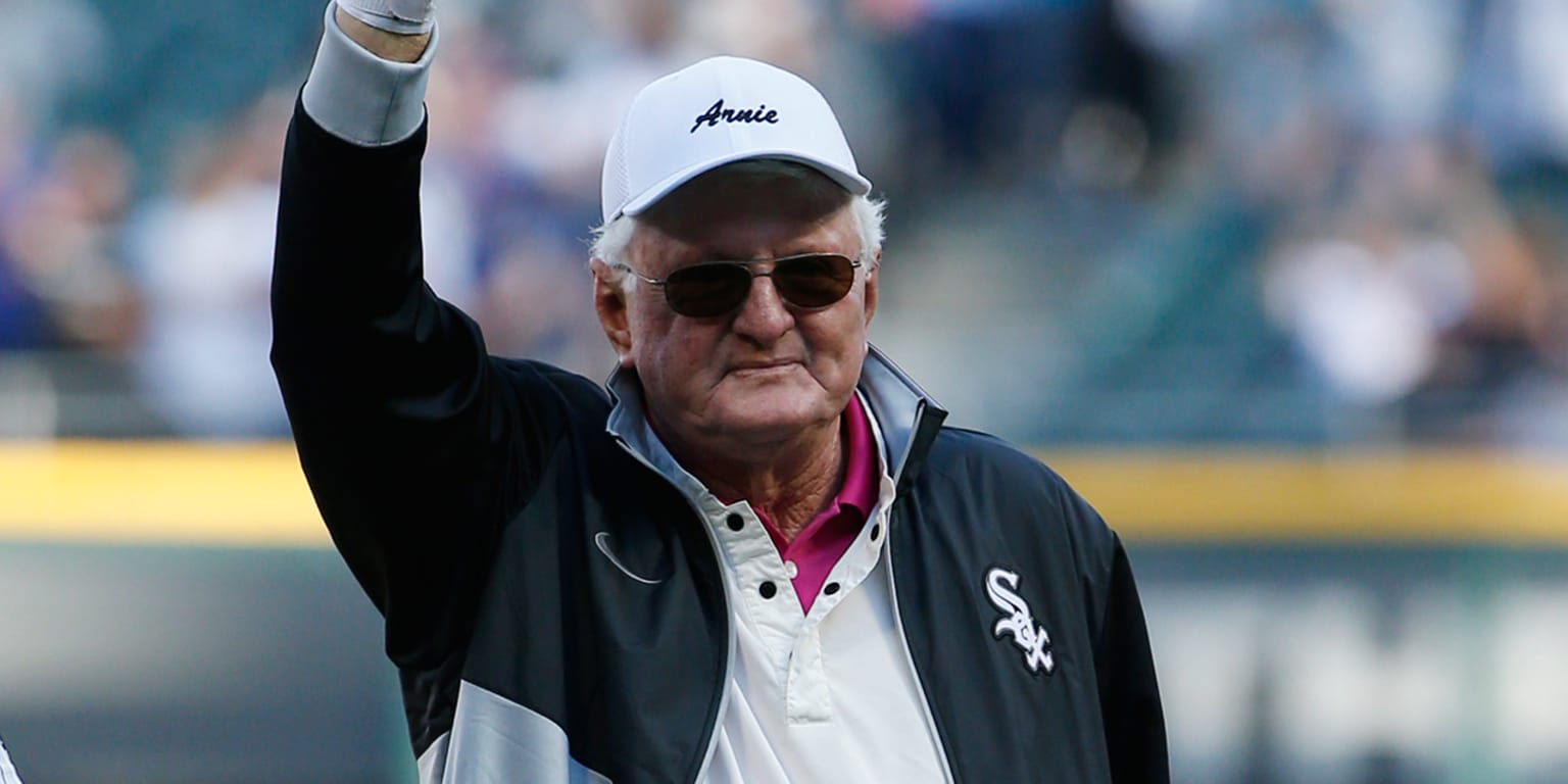 Ken 'Hawk' Harrelson honored in Cleveland