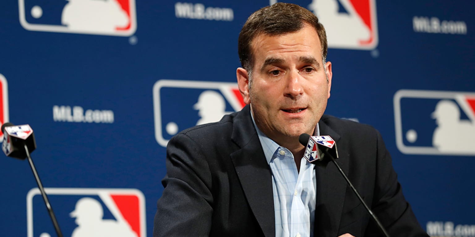 White Sox GM Rick Hahn interviews