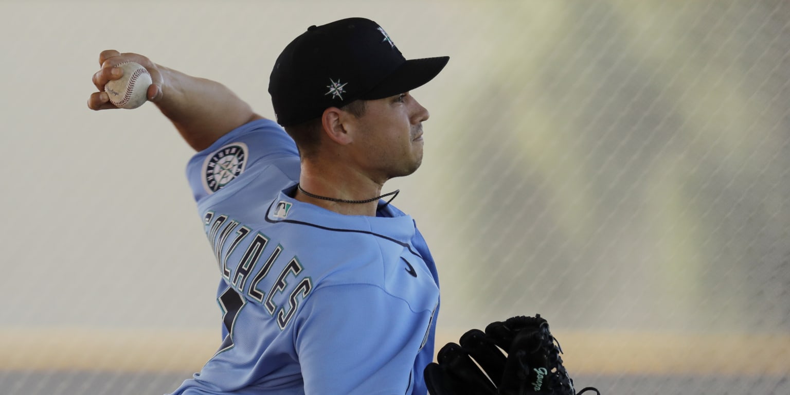 Marco Gonzales improves in 3rd spring start