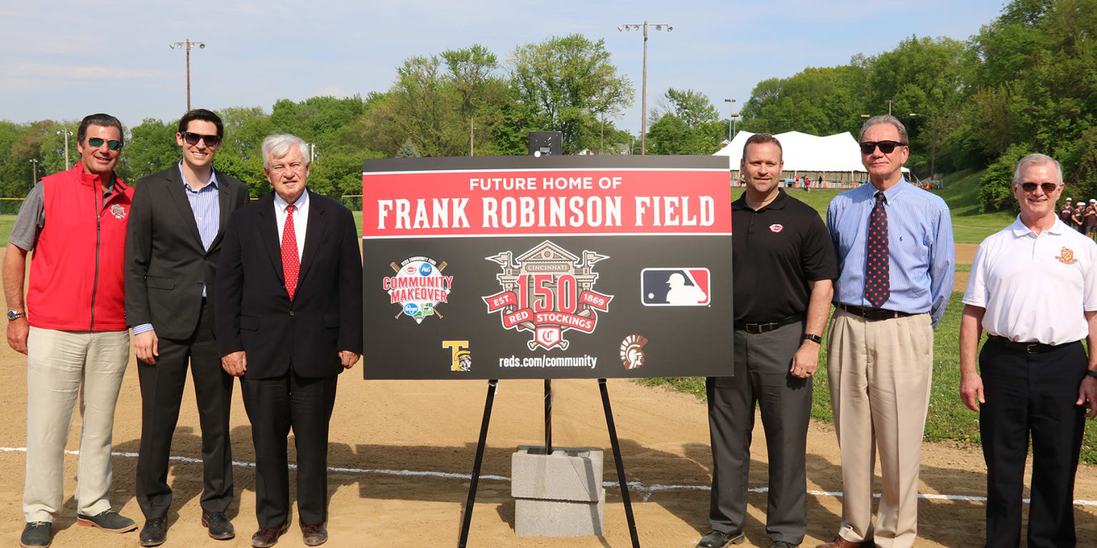 Reds, MLB announce plans for Frank Robinson Field
