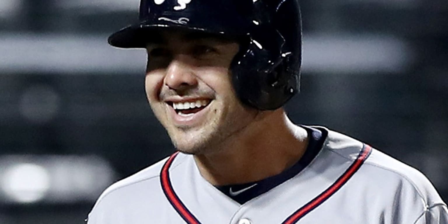 Red Sox claim Chase d'Arnaud from Braves
