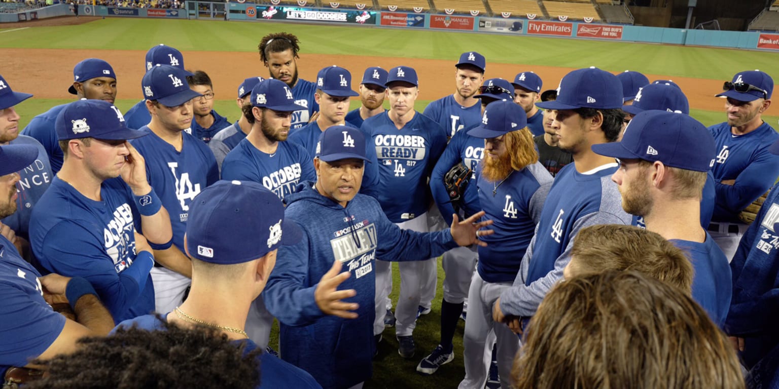 Dodgers set Division Series roster