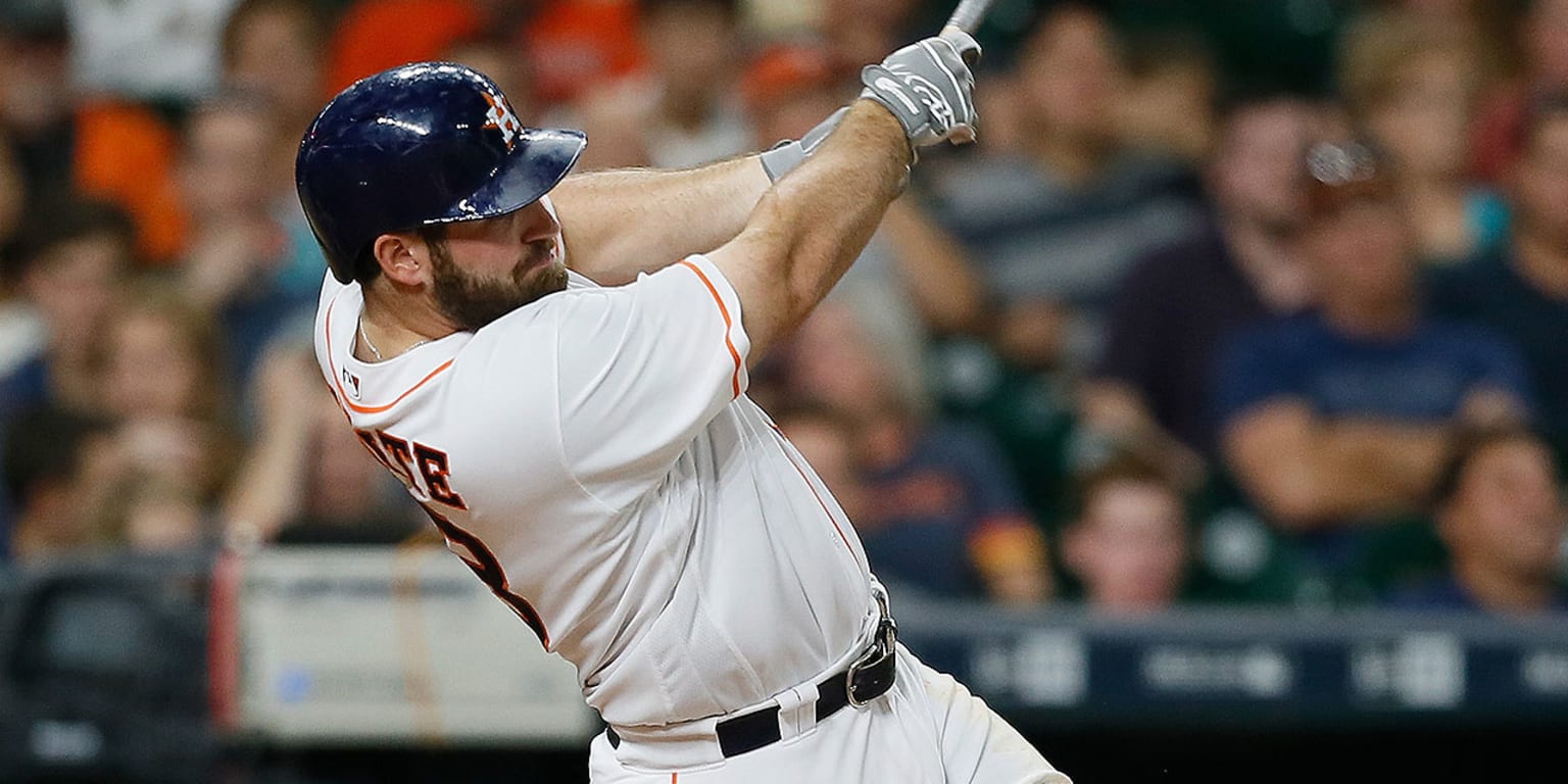 Tyler White seeks turnaround with Astros