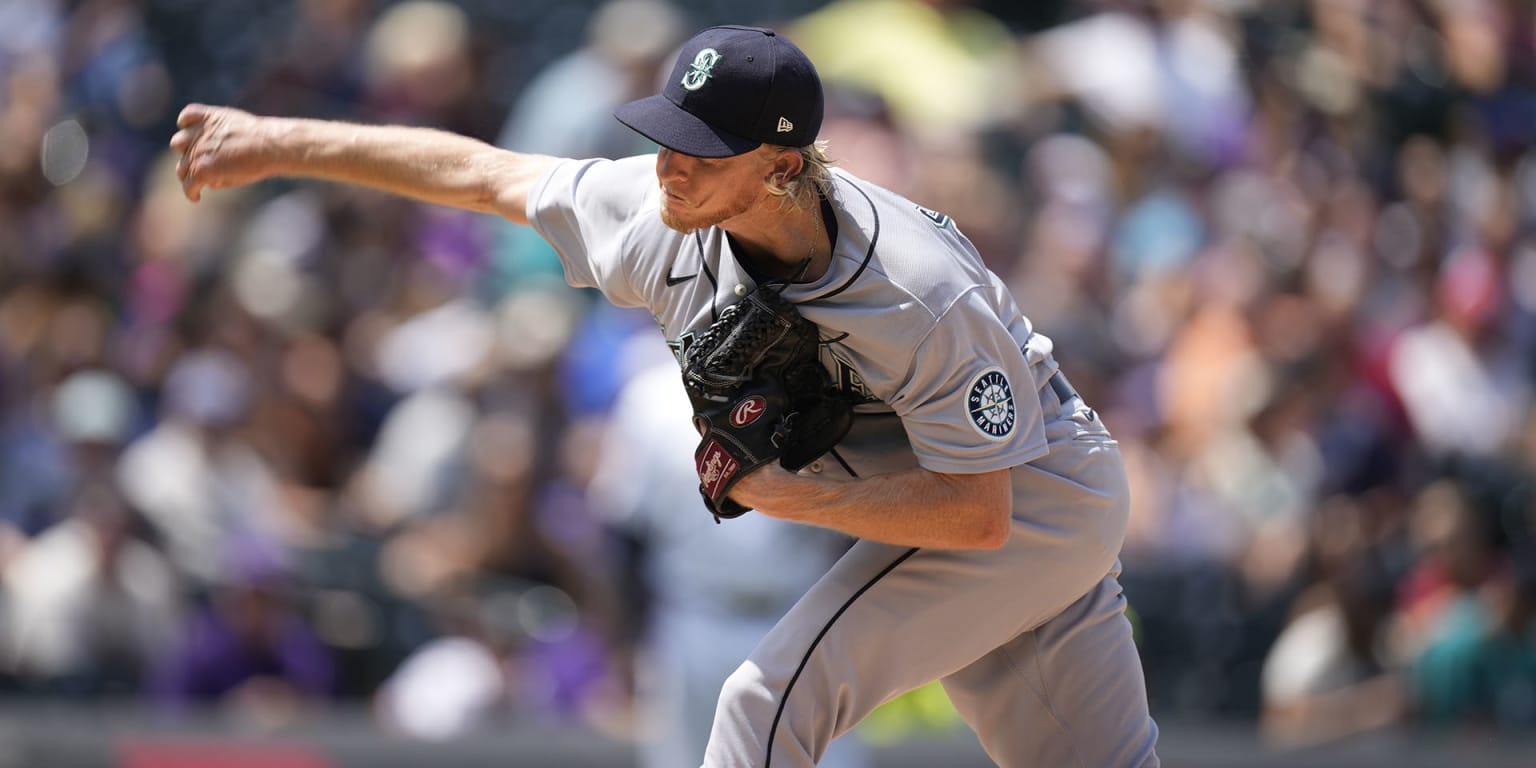 Darren McCaughan pitches 5 hitless innings in MLB debut