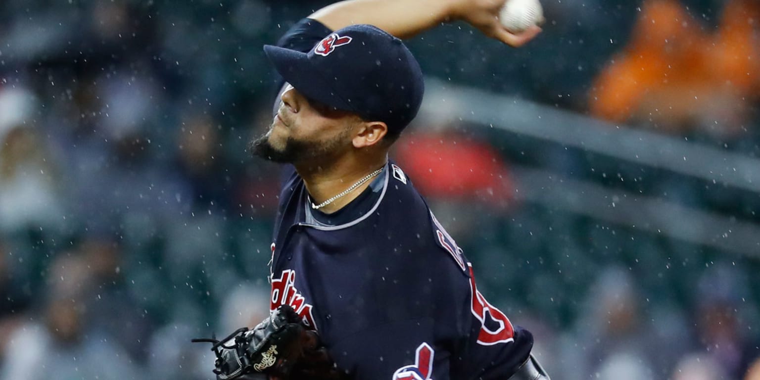 Los Indios bajaron a Triple-A al boricua Joseph Colón