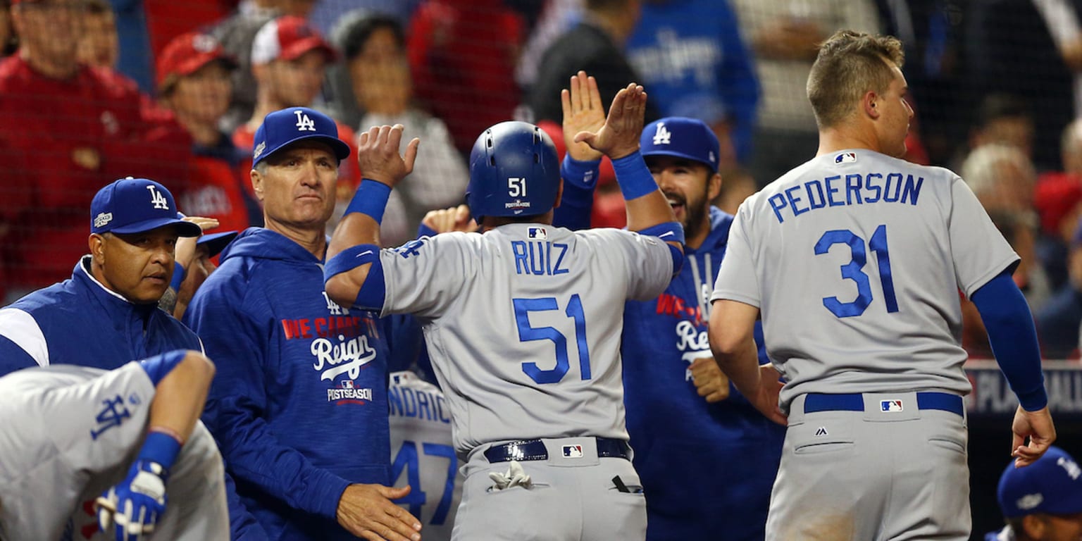 Gran festejo de los Dodgers con profundo sabor latino