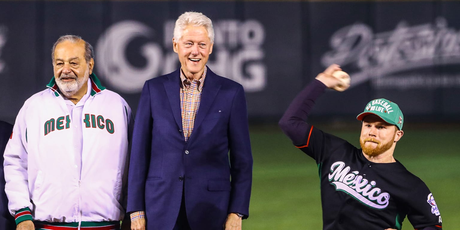 President Clinton at Caribbean World Series