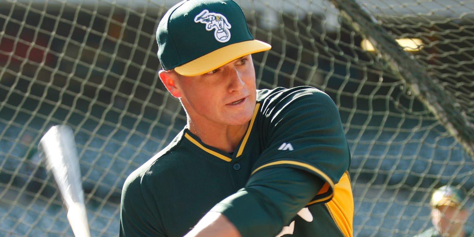 Athletics prospects impress Melvin at BP