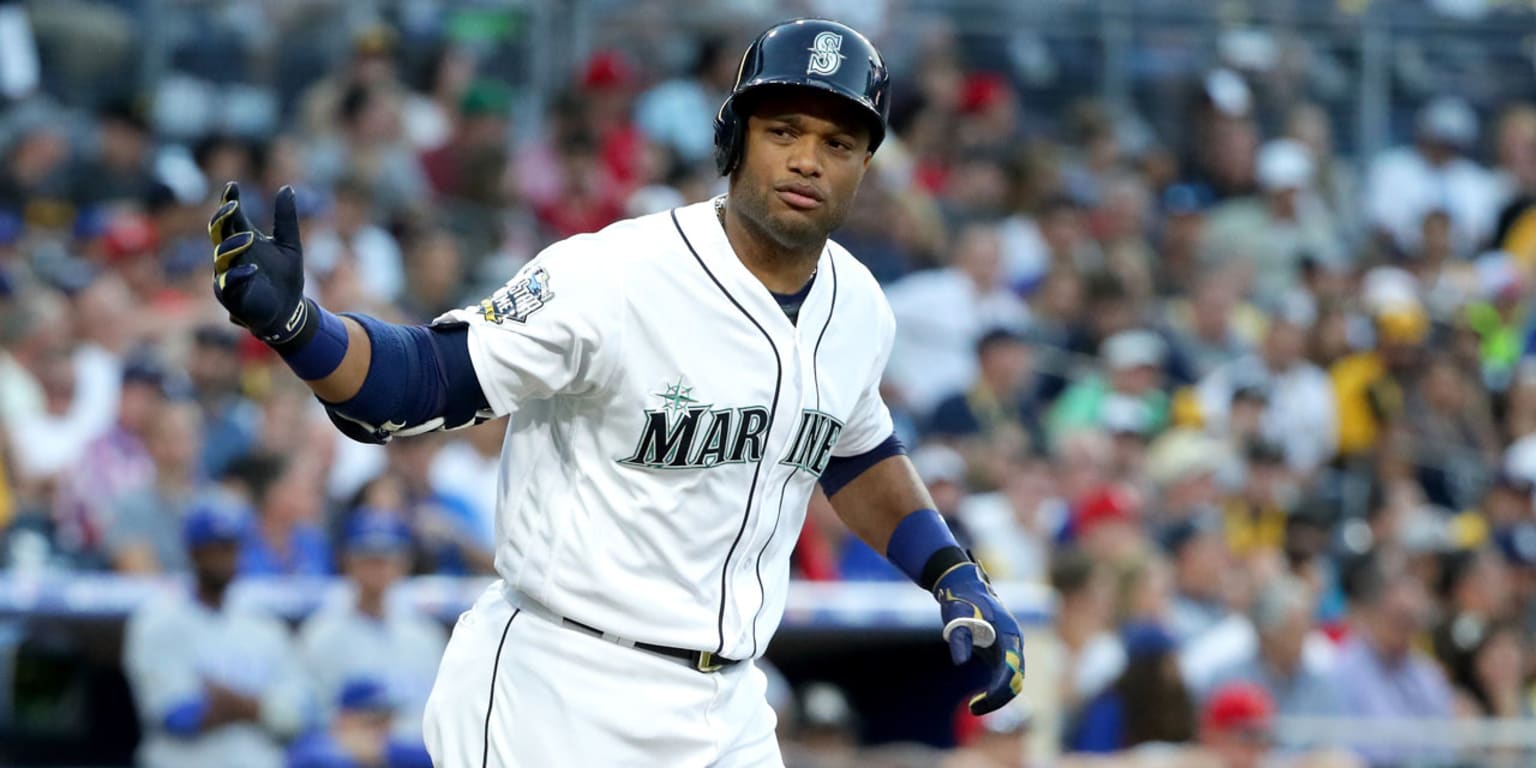 Robinson Cano takes in history in ASG
