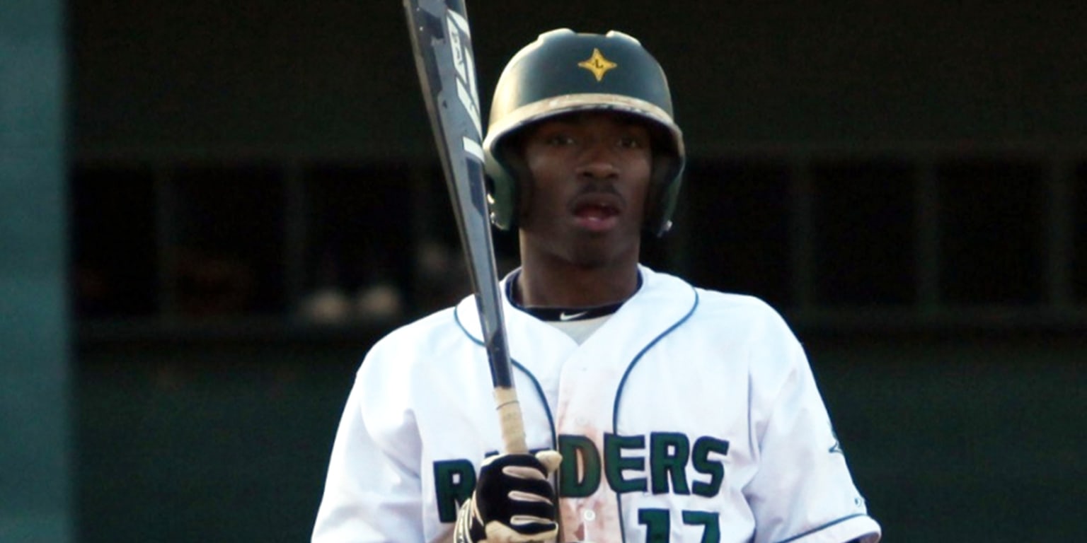 Marlins sign third-round pick Thomas Jones