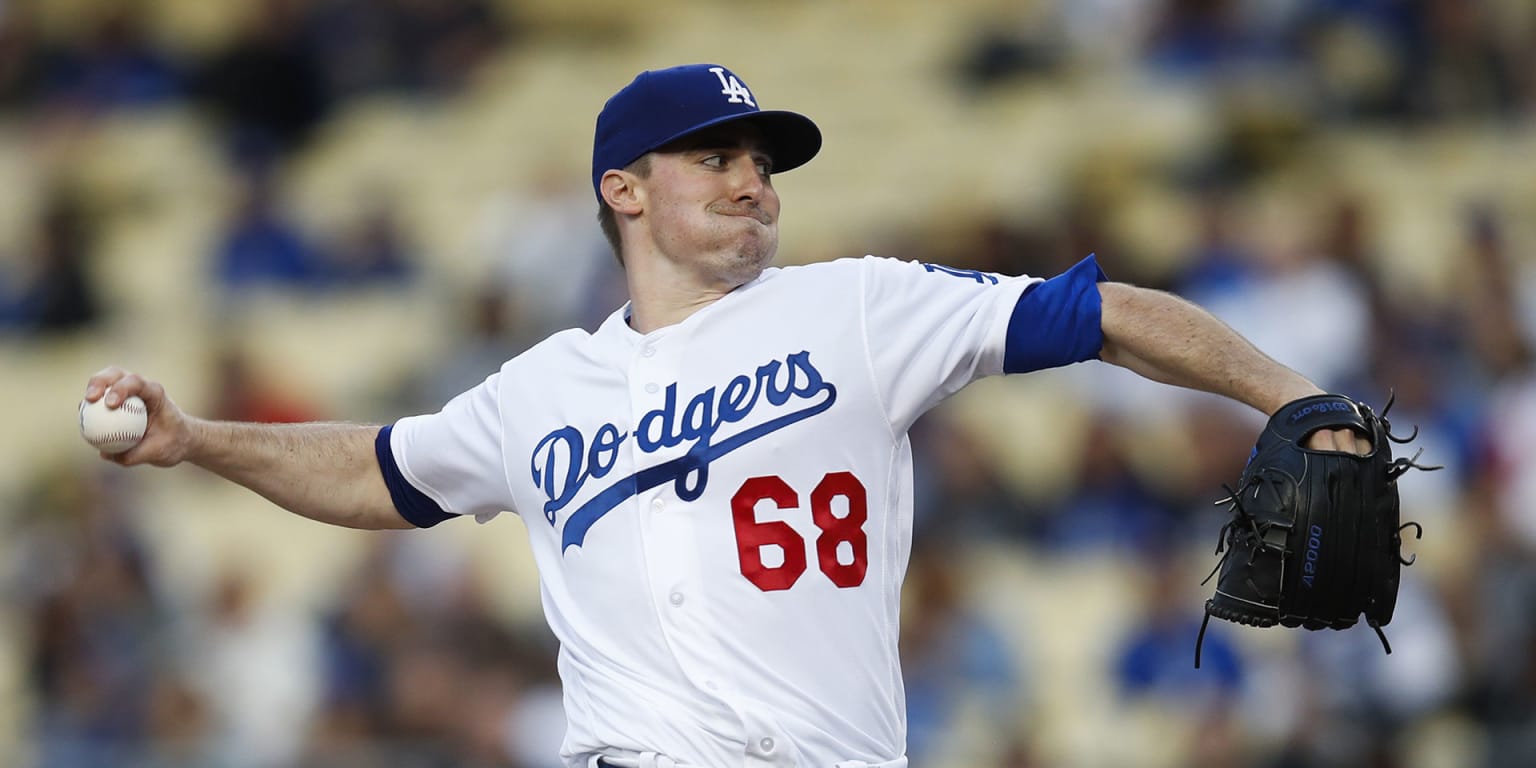 Ross Stripling leads Dodgers' win vs. Phillies