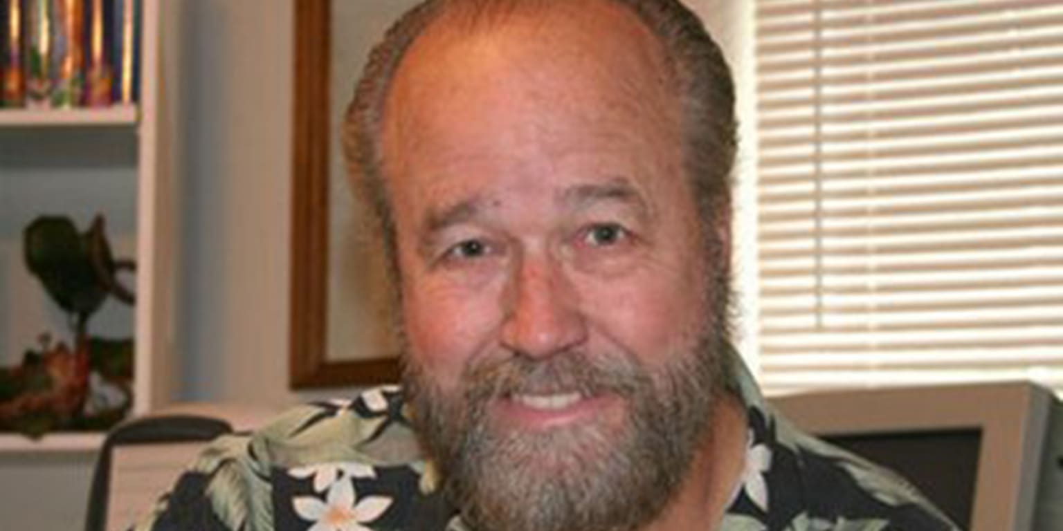 Longtime Mariners reporter Larry LaRue dies