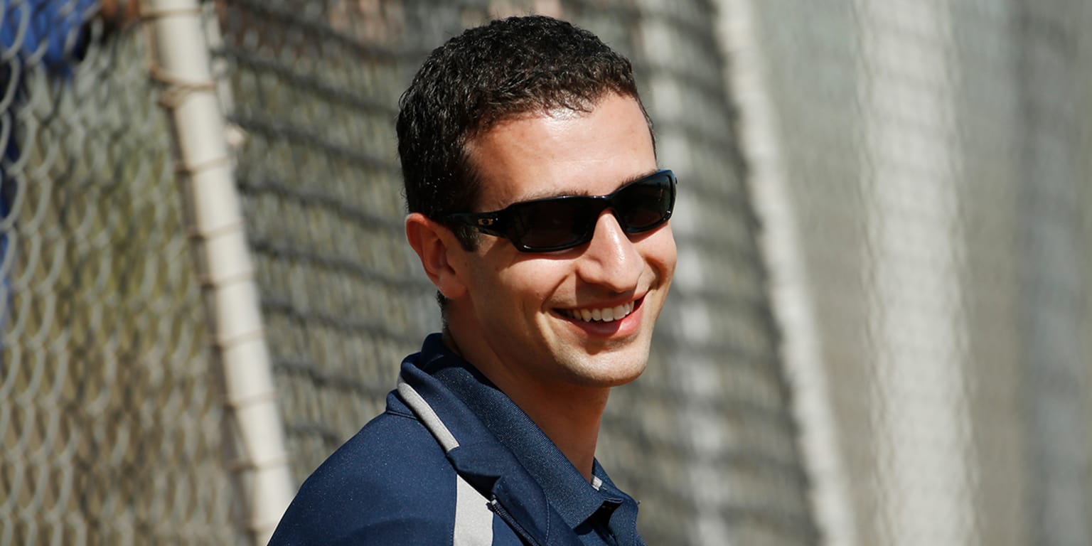 Brewers hire Mike Groopman for int'l scouting