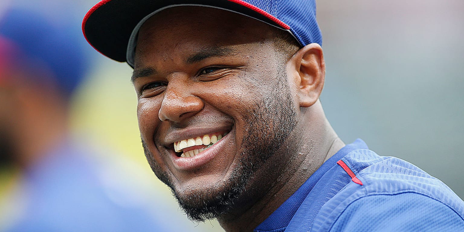 Hanser Alberto makes first start at first base