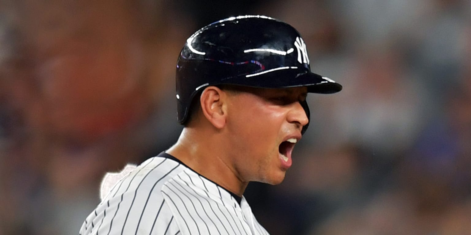A-Rod doubles in final game as Yankees win