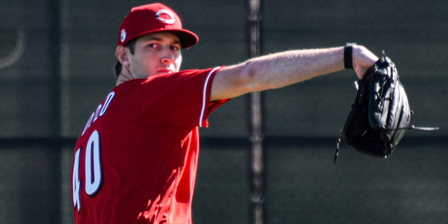 Nick Lodolo impresses in Reds spring debut