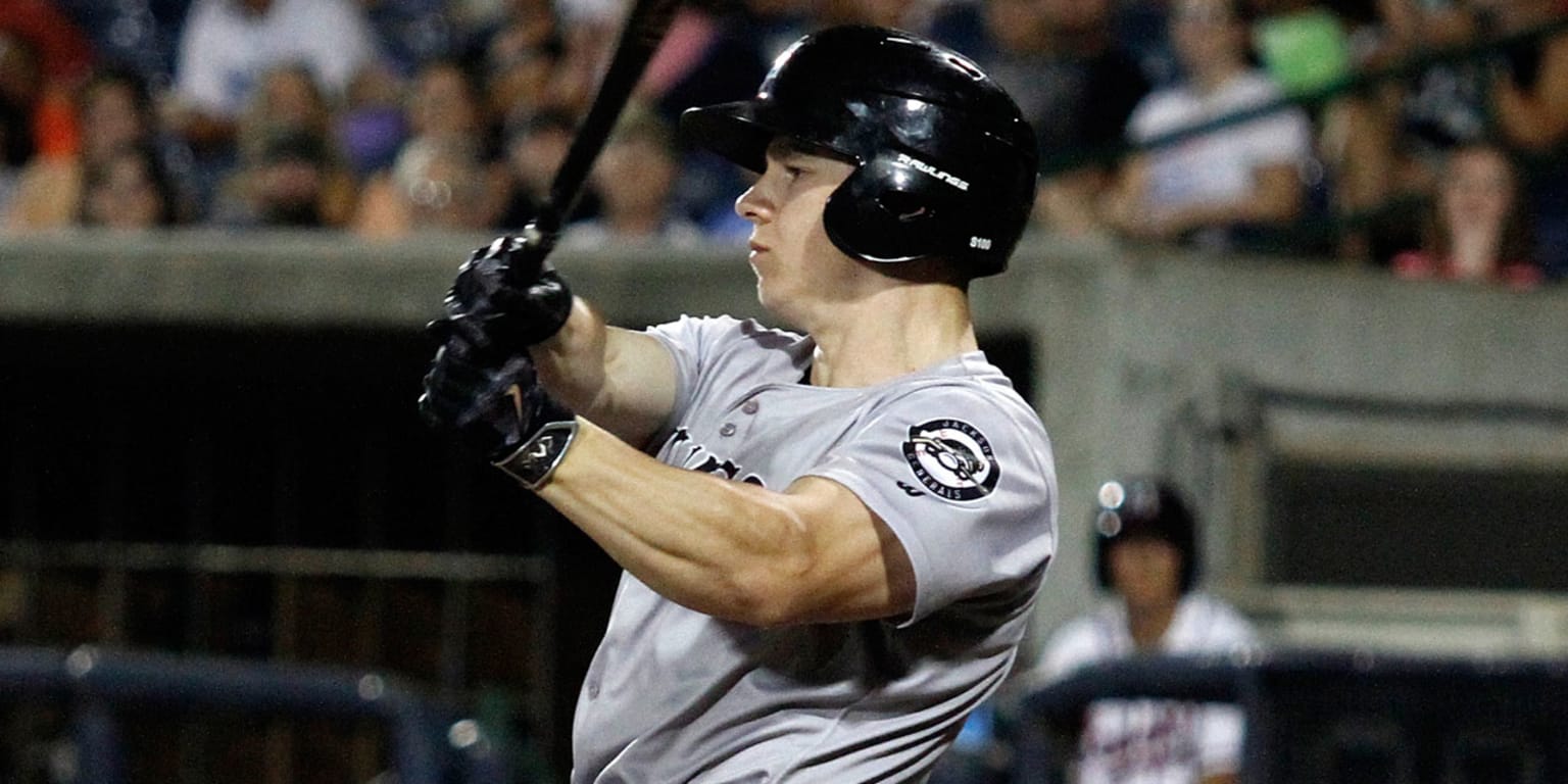 Mariners tout Tyler O'Neill as Futures star