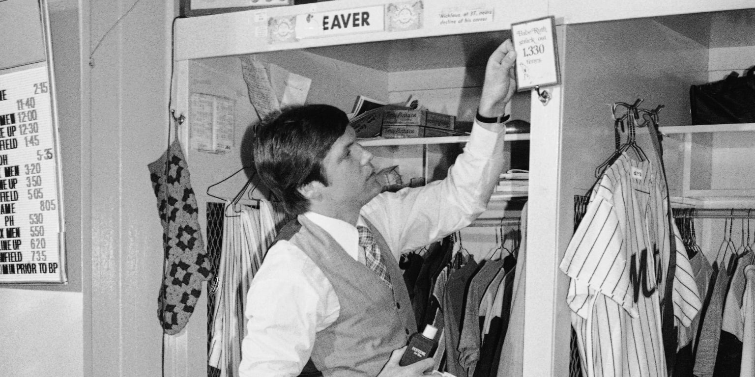 Top MLB franchise players who were traded