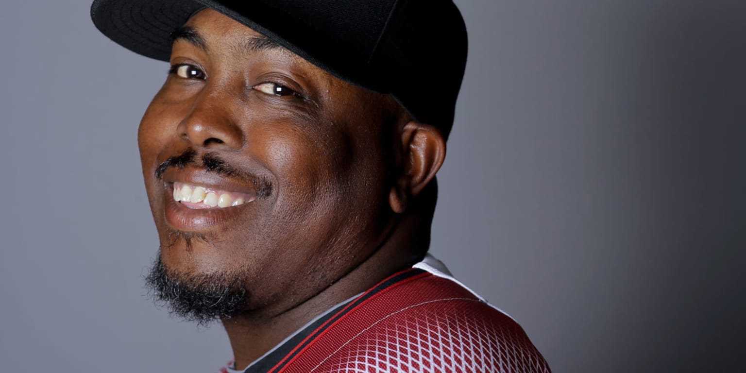 Twins hire Garvin Alston as pitching coach