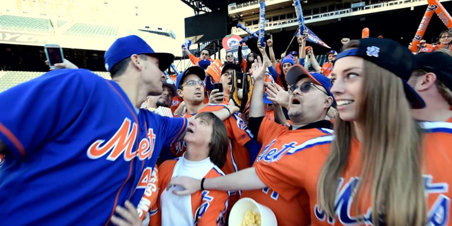 T.J. Rivera and some Mets fans took the 'Mannequin Challenge' to a ...