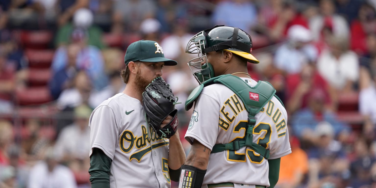 Bethancourt evitó barrida de Atléticos en BOS