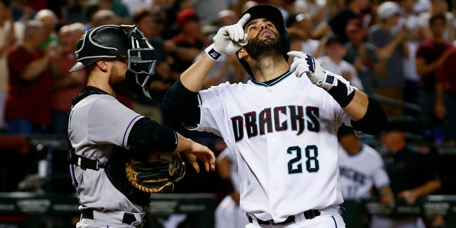 D-backs vuelven a caer ante Rockies pese a HR de Martínez