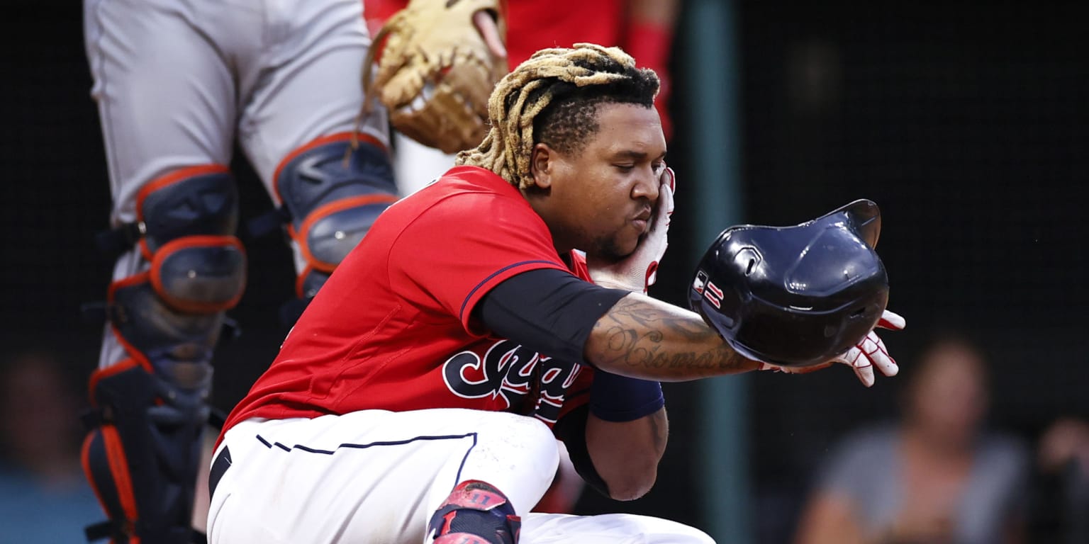 José Ramírez belts 18th homer, sustains facial injury in Game 1 of twin ...