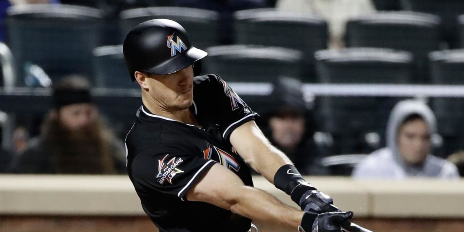 J.T. Realmuto named NL Player of the Week
