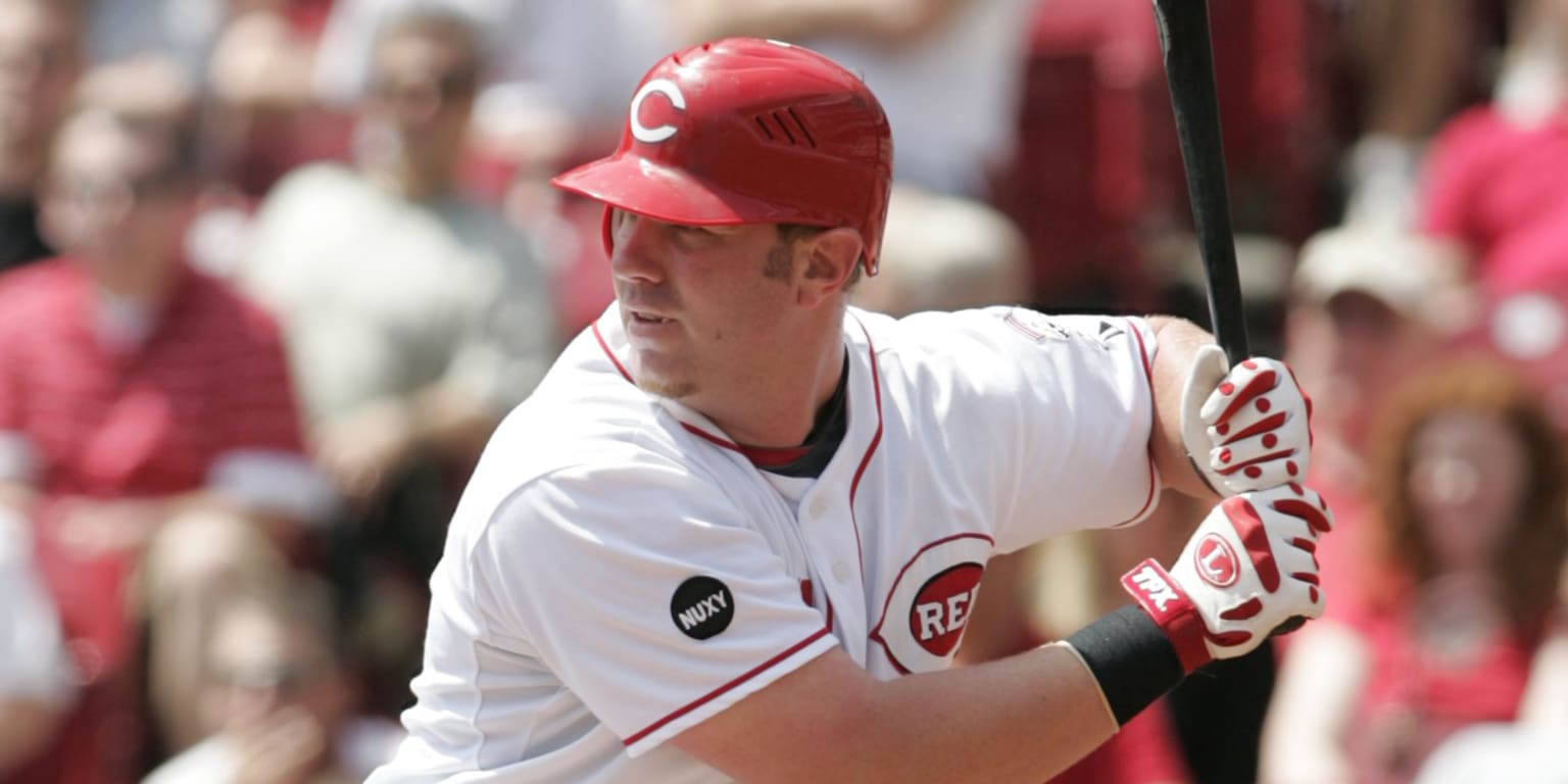 Adam Dunn ingresará al Salón de la Fama de los Rojos