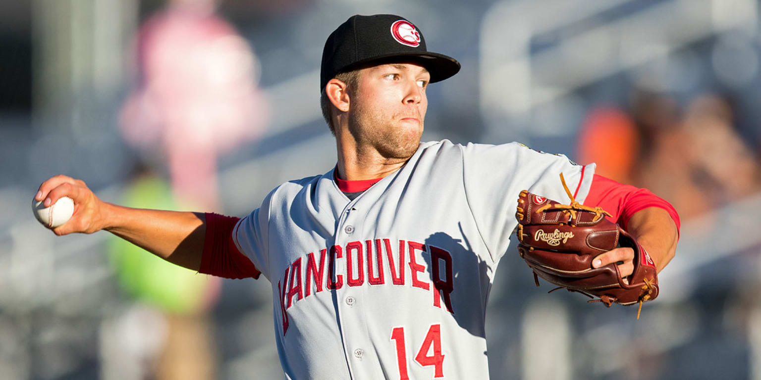 Blue Jays' T.J. Zeuch visits Rogers Centre