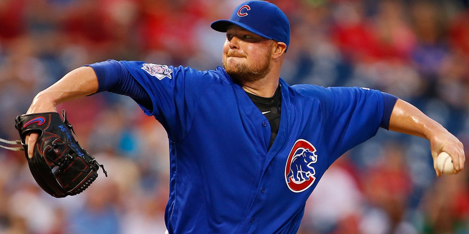 Jon Lester shines as Cubs beat Phillies