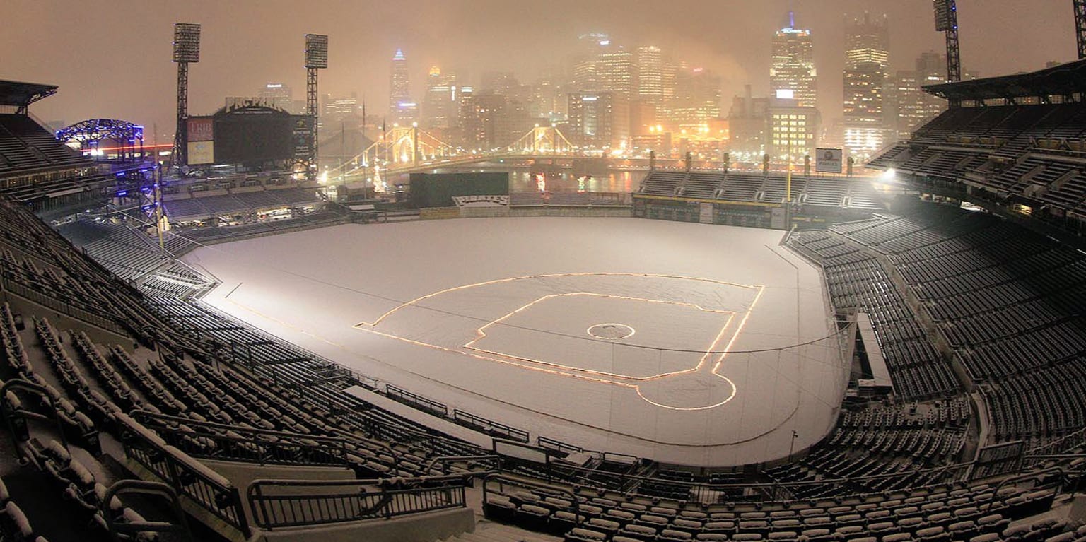 Photo of the Day: The Pirates' snow-covered field is an idyllic winter ...