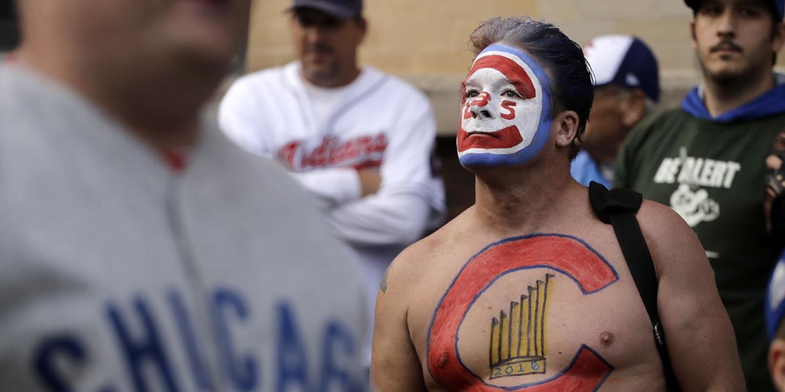 Soak in all the sights and sounds as Wrigley prepared for its first ...