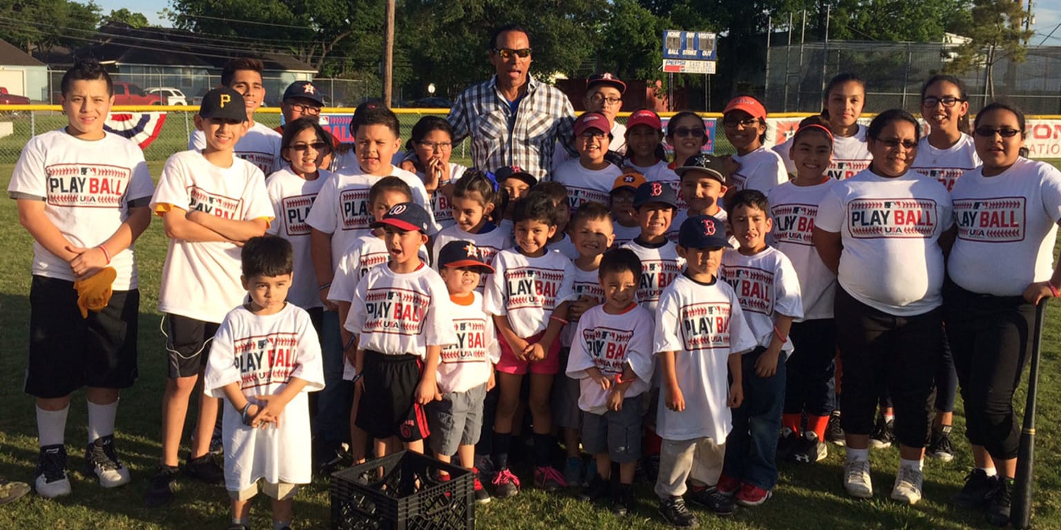 Astros host PLAY BALL event on Cinco de Mayo