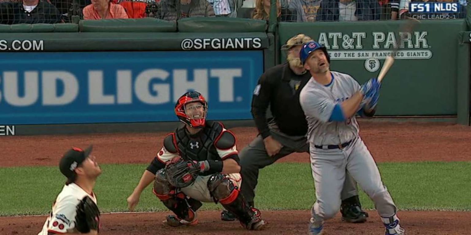 David Ross -- a.k.a Grandpa Rossy -- became the oldest Cub to homer in ...