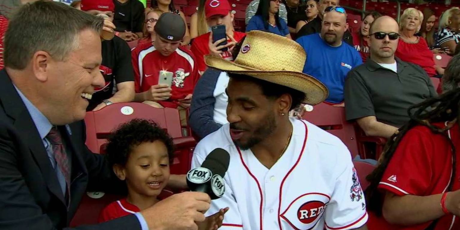 Braxton Miller threw out the first pitch for the Reds in a truly ...