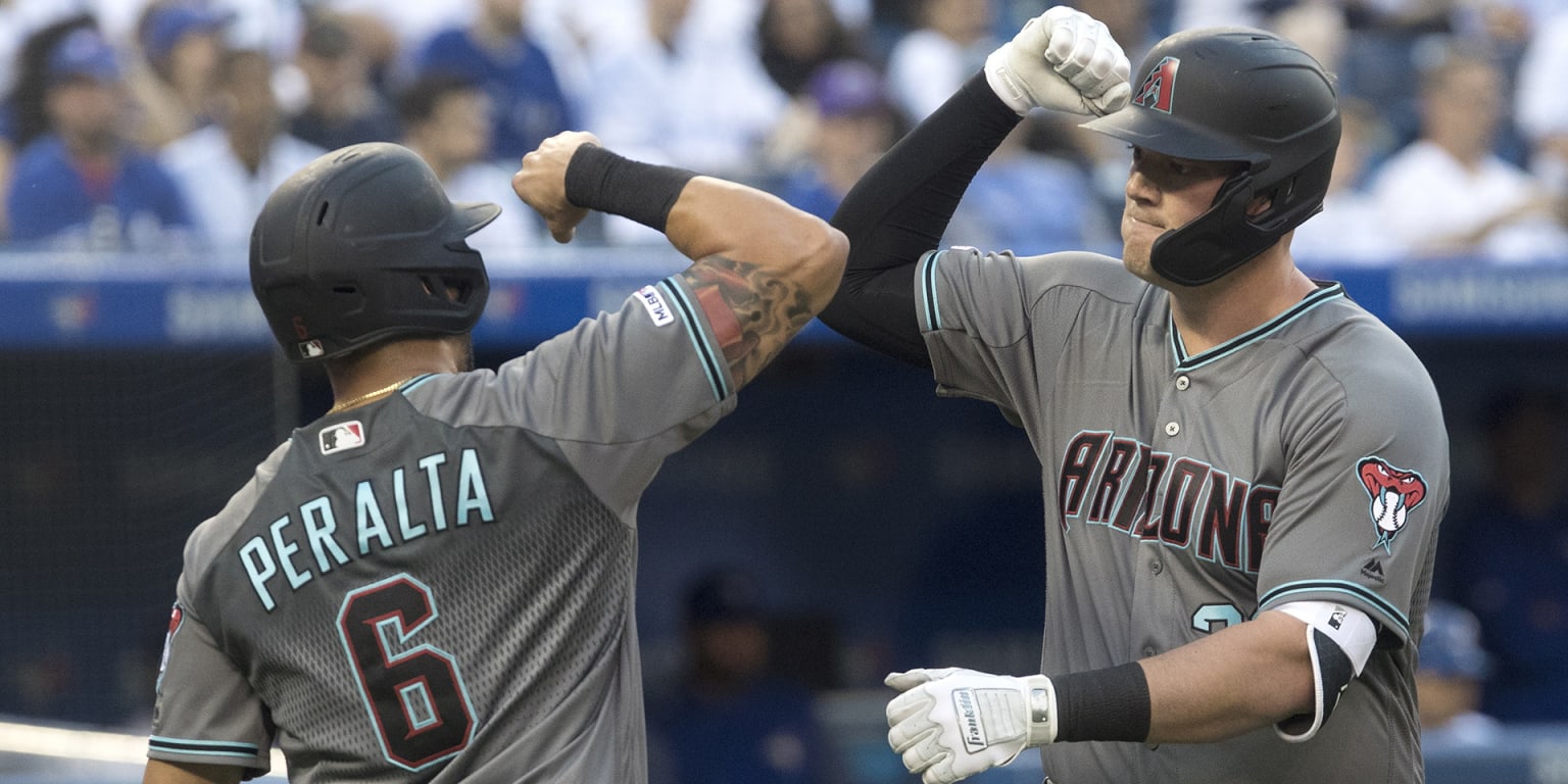 Kevin Cron hits first MLB homer in win