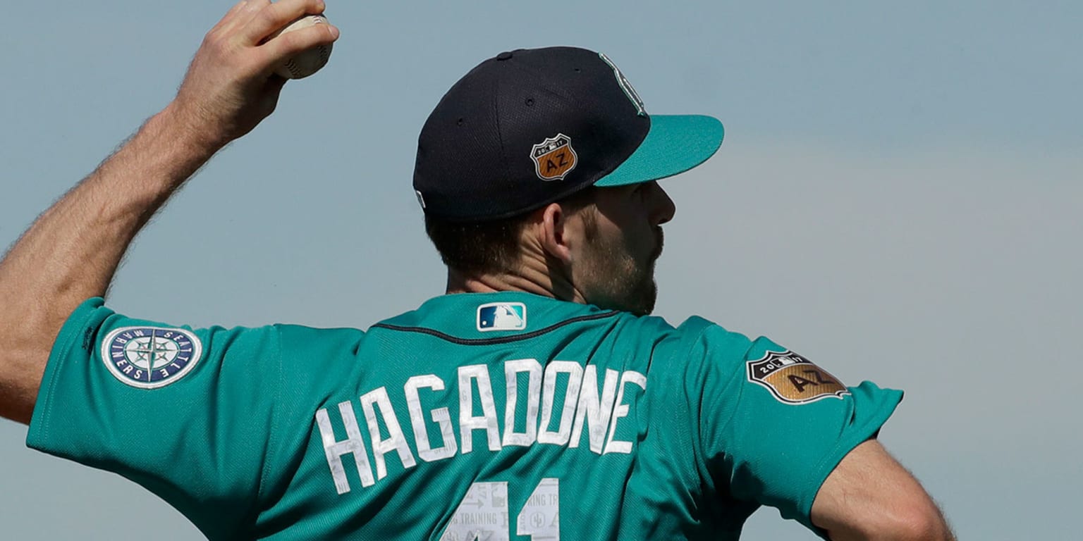 Mariners' Nick Hagadone happy to pitch again