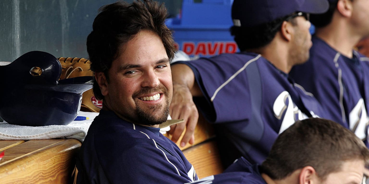 Two of Mike Piazza's biggest milestones came during his season with the ...